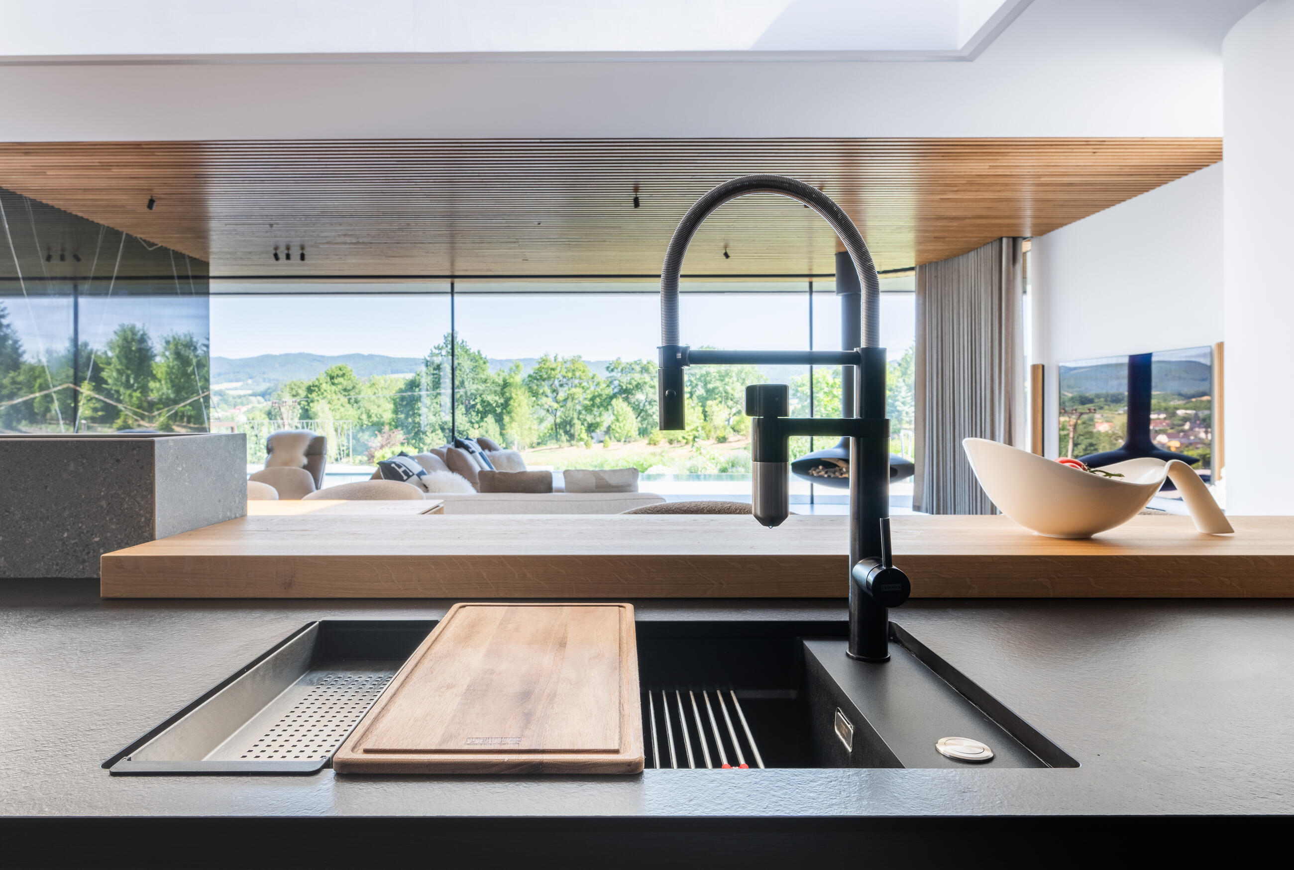 Kitchen in continuation with functional units of the entire interior