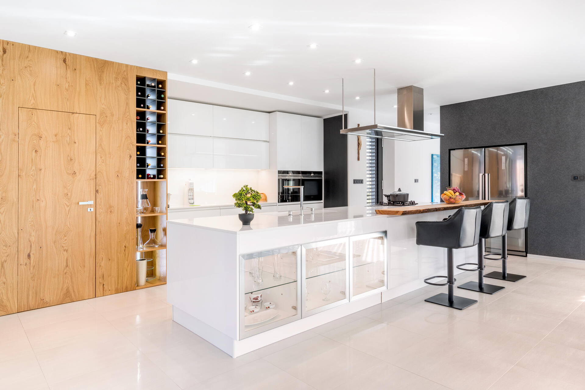 Tailor-made kitchen from Raya Livorno - White Gloss | Sykora.eu