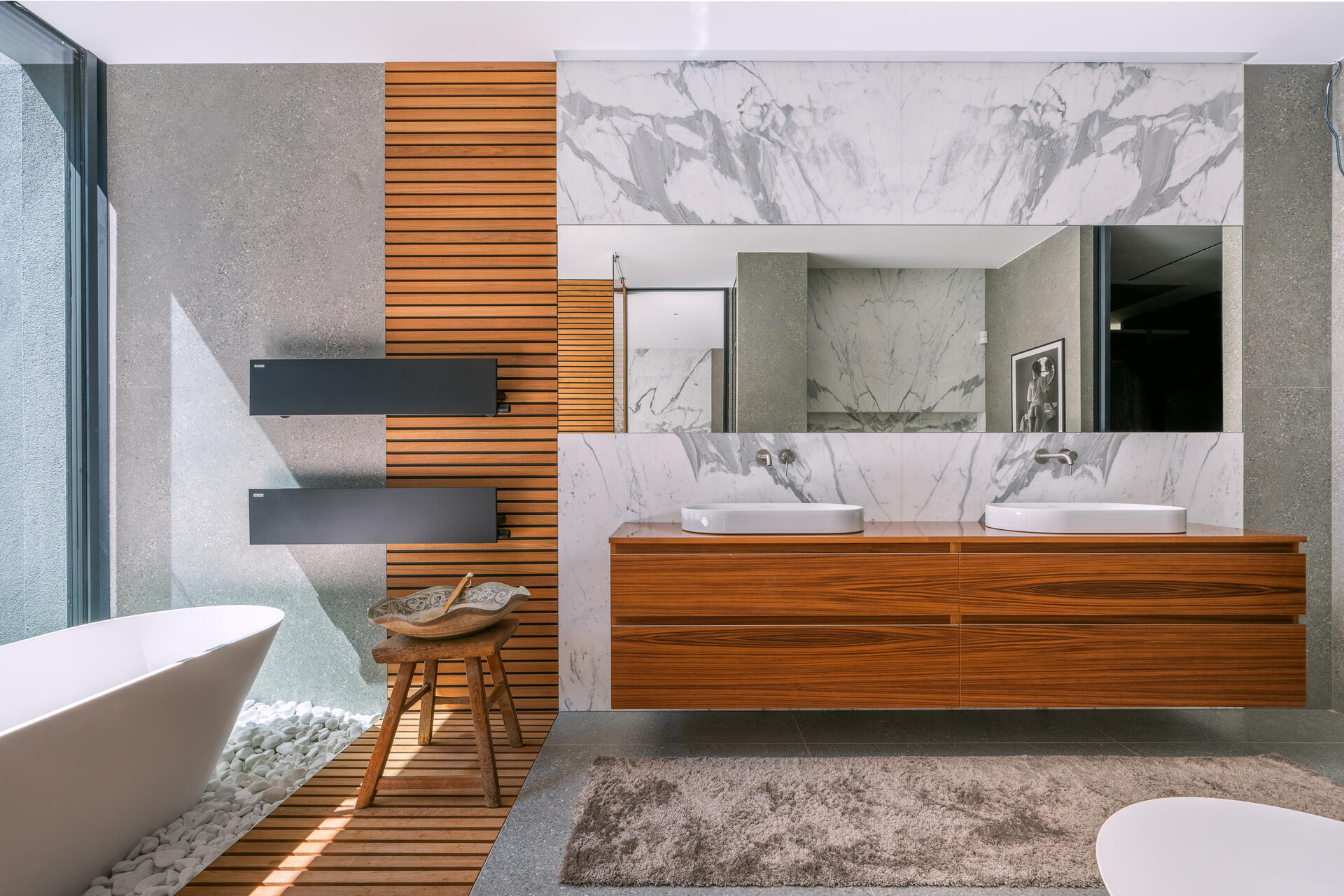 The bathroom, a place where we can forget the world and focus on ourselves